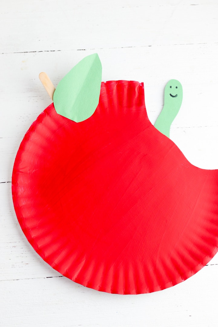 30+ Adorable Apple Crafts for Kids They'll Love - Made In A Pinch
