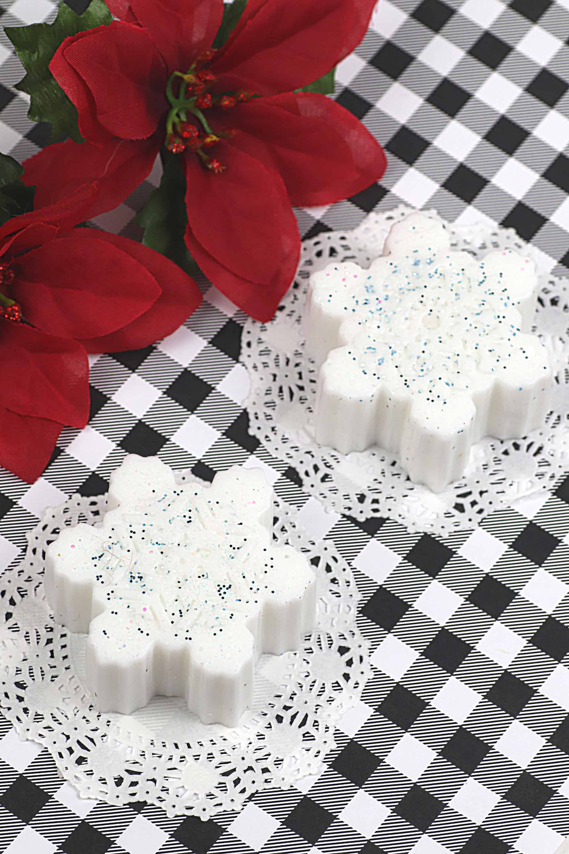 Holiday DIY Soap Bar: Sparkling Snowflake Soap Gift Idea - Made In A Pinch