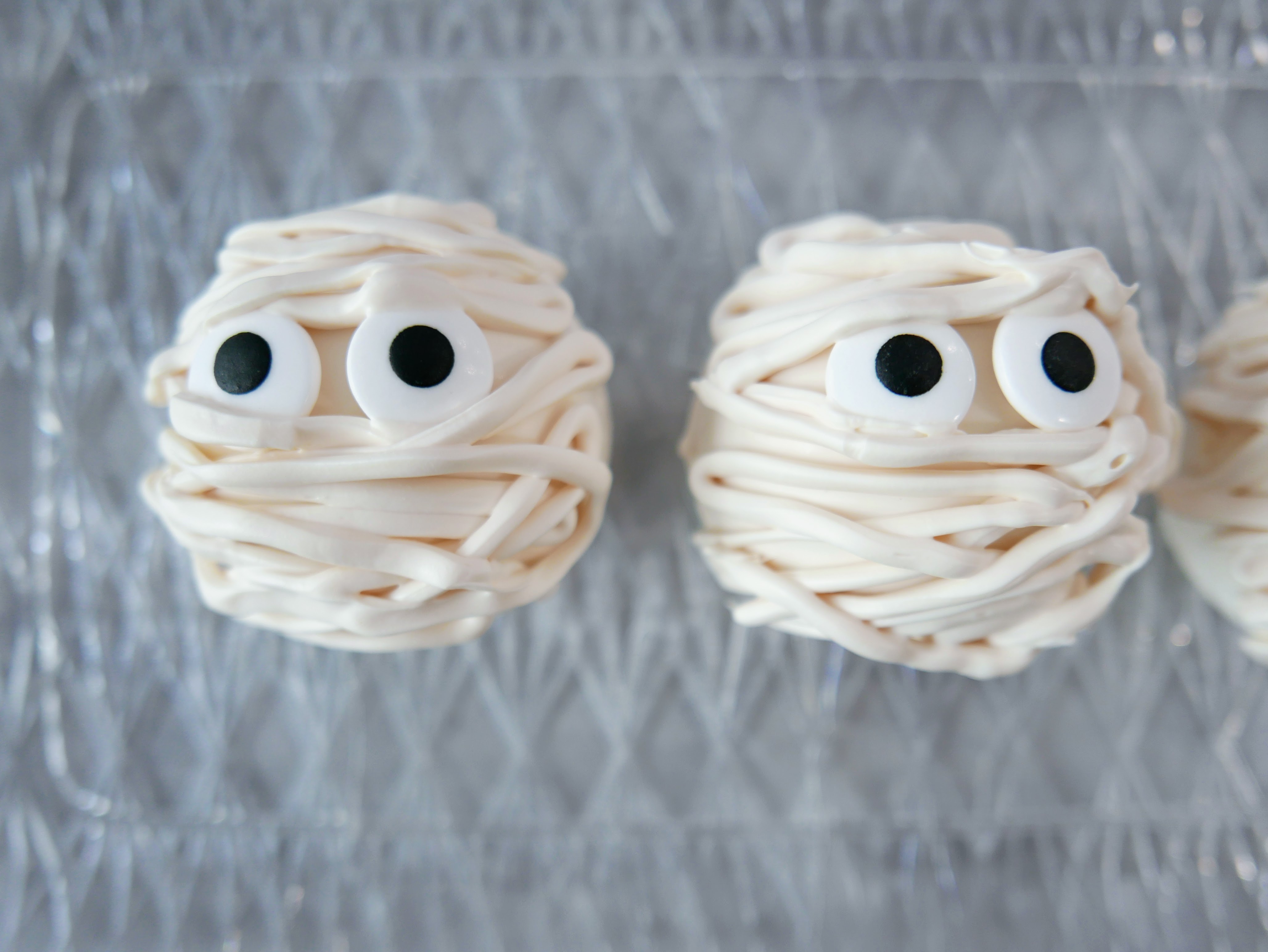 Breakable Halloween Mummy Candy Bombs - Made In A Pinch