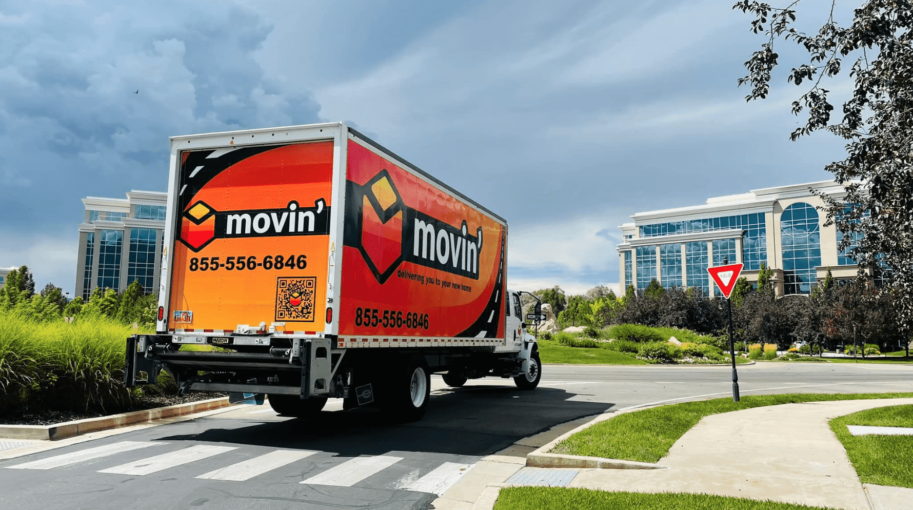 College Move In Checklist: All The Essentials For Your Dorm Room
