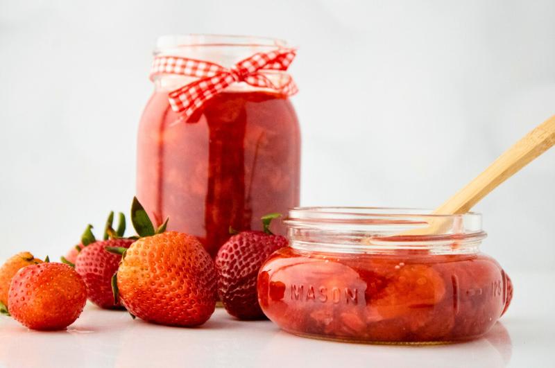 Easy Homemade Strawberry Preserves Recipe (No Pectin) - Made In A Pinch